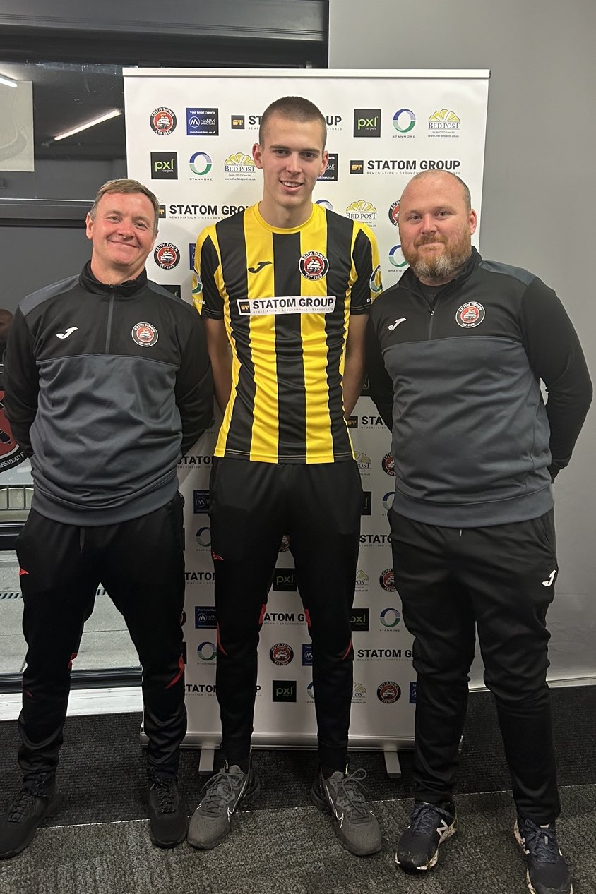 Riley Butler Signs for First Team – Erith Town FC